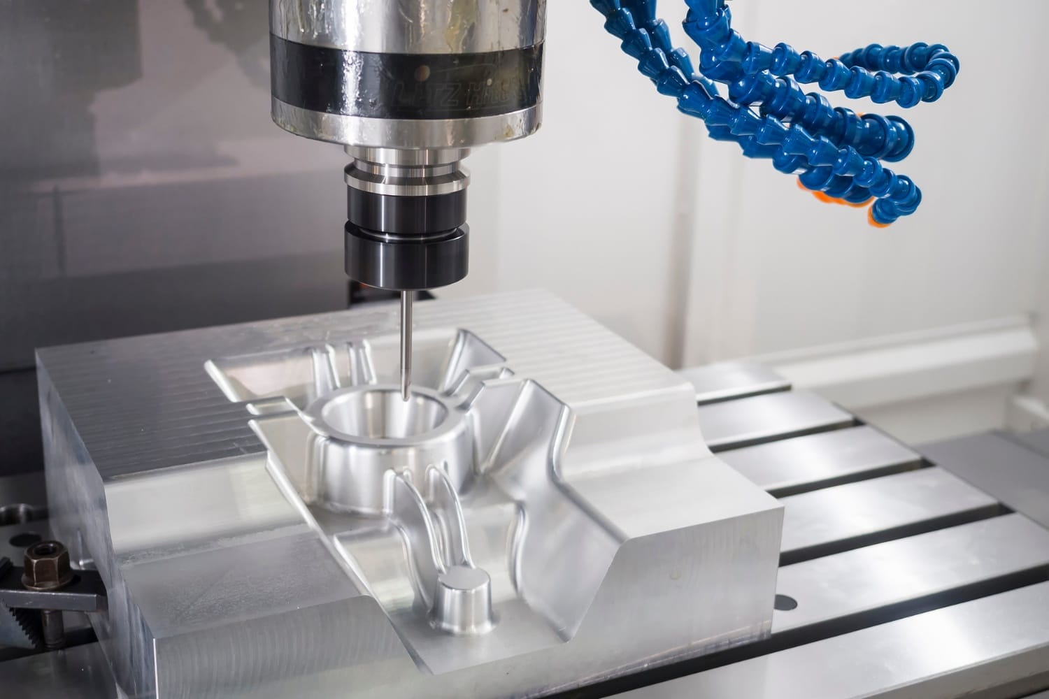 Machining Polycarbonate | CNC Machining and Polycarbonate Parts